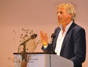 Ulrich Eichelmann receives international environmental award ...